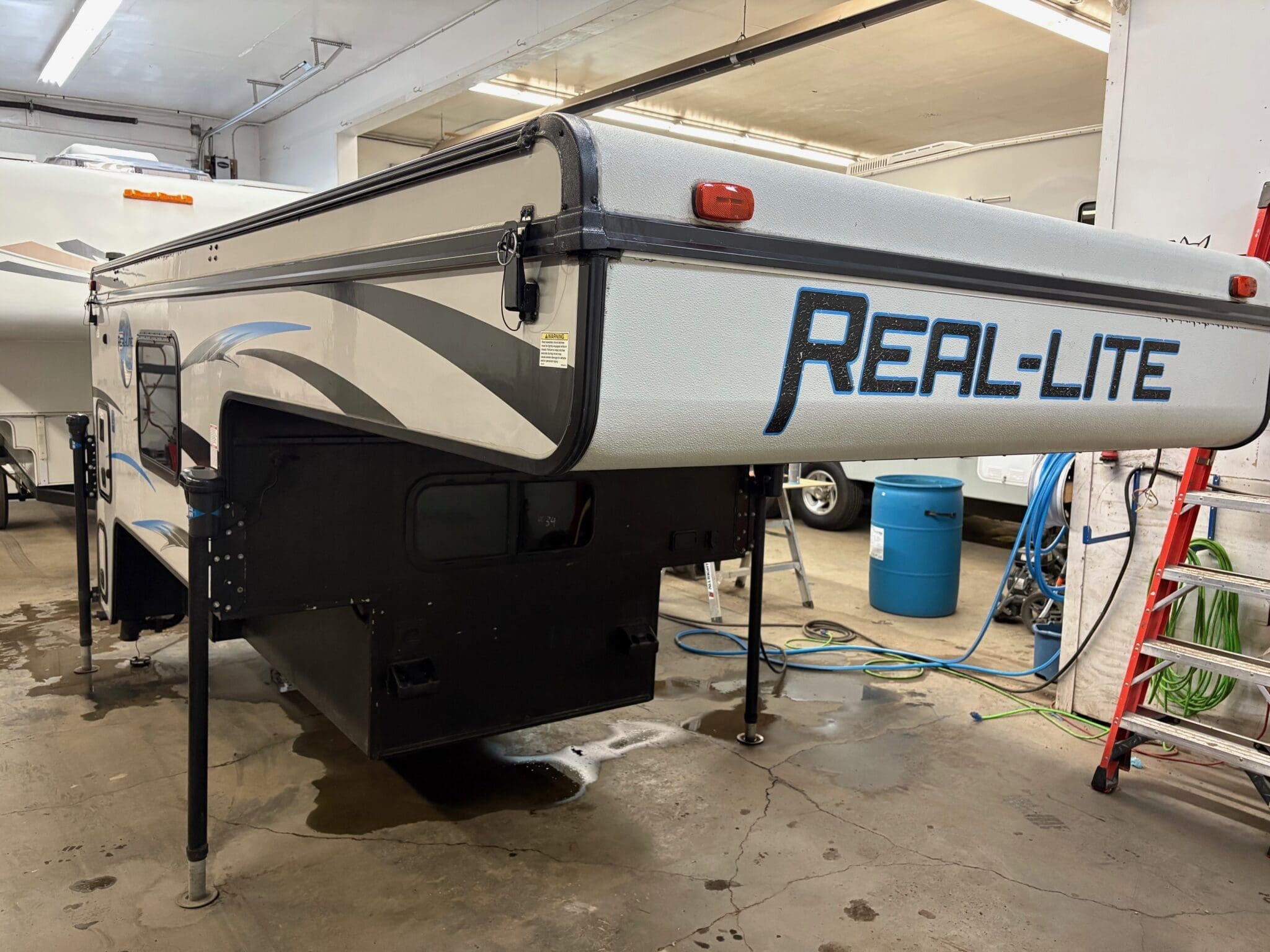 2018 PALOMINO REAL LITE SS1608 by FOREST RIVER | Chemo RV - RVC Navigator