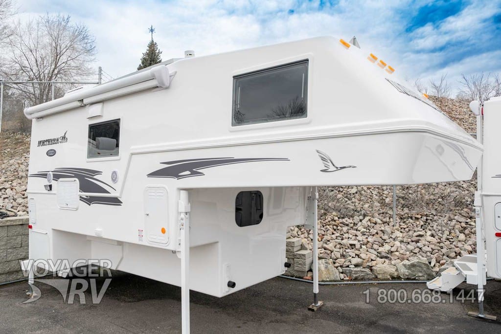 2026 10.2EX Dry Bath Limited Edition by Northern Lite | Voyager RV ...