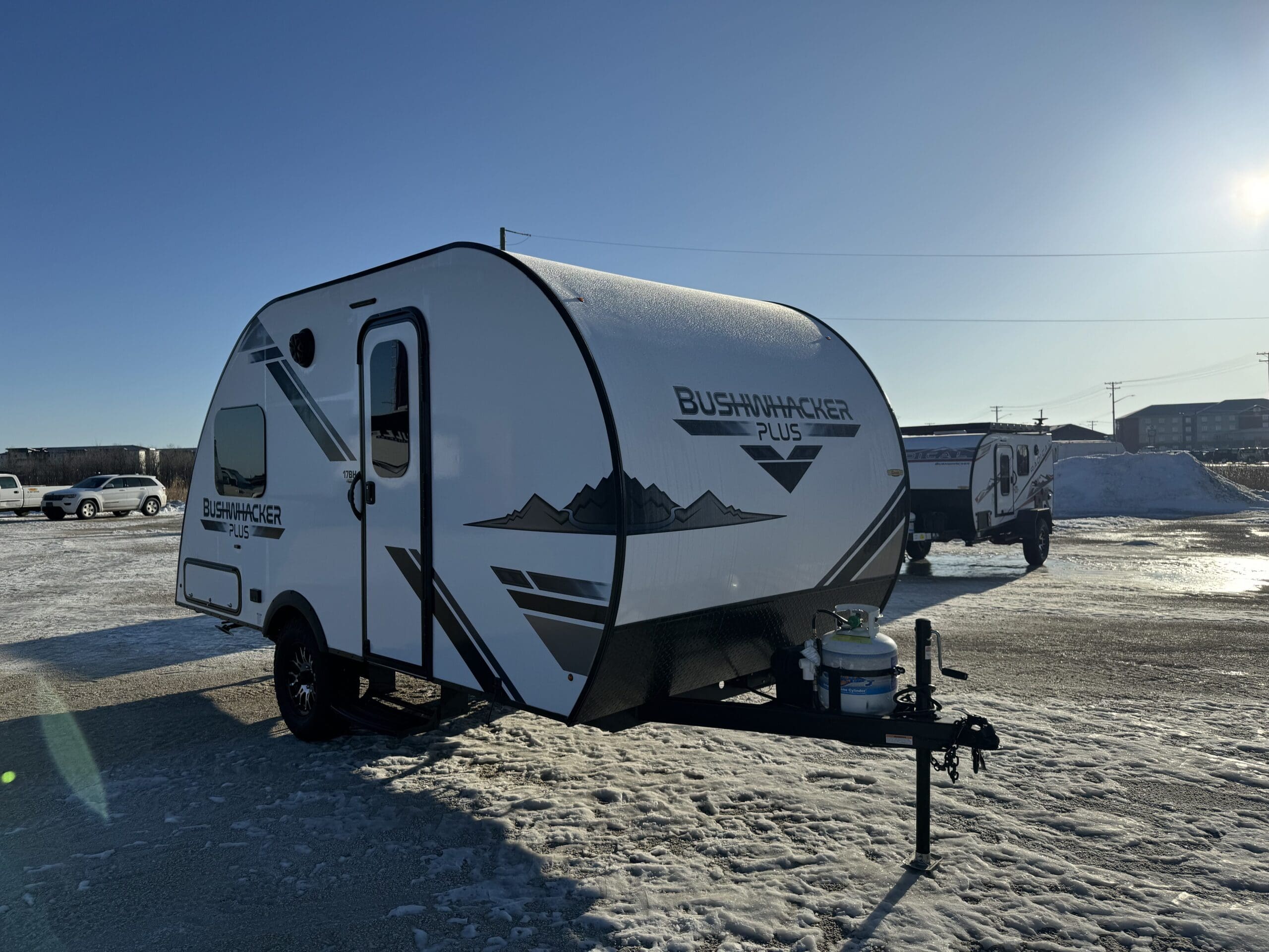 2024 Bushwhacker Plus 17BH | Classic Trailer - RVC Navigator