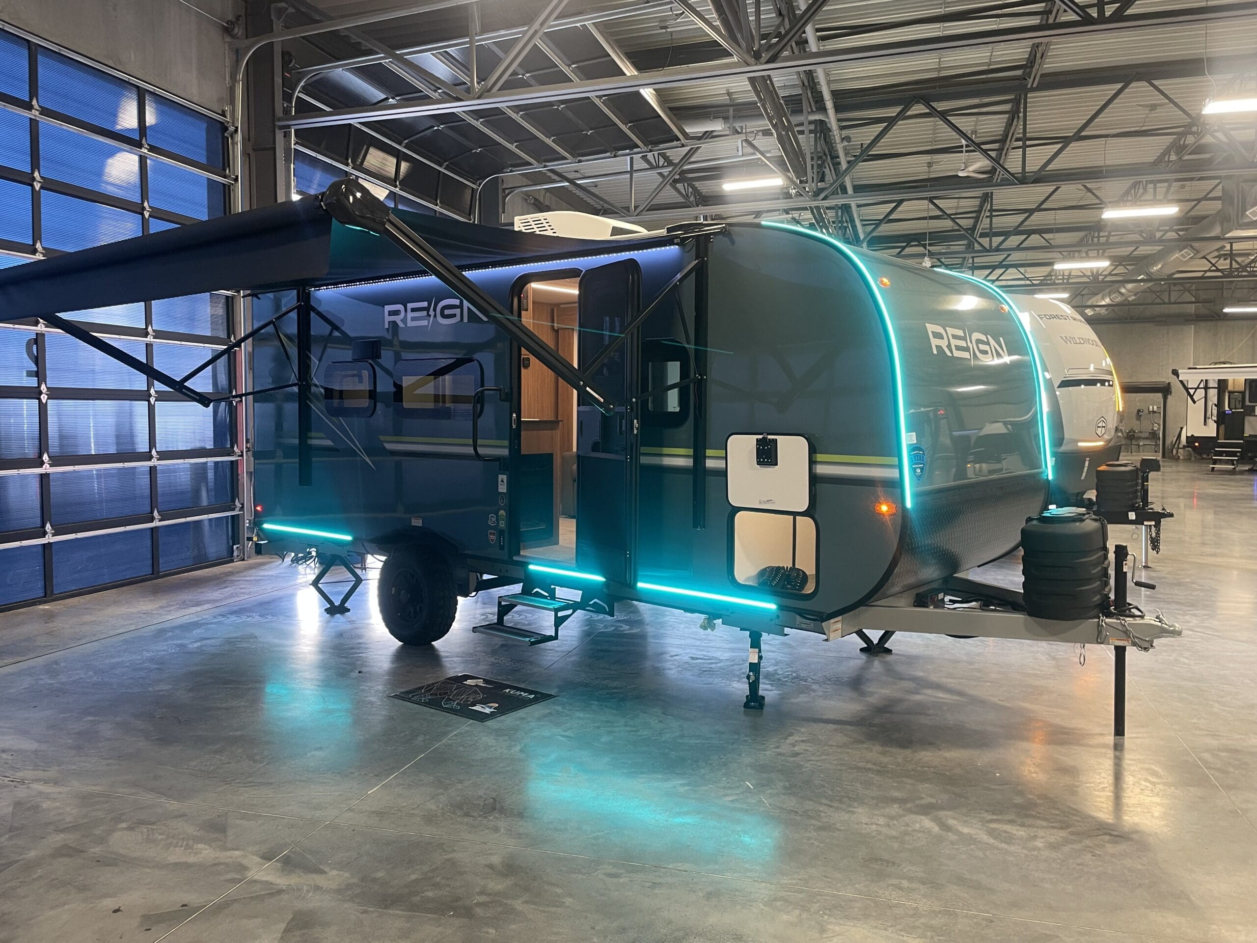 2025 Keystone RV Reign 18RB | RVC Navigator: RV Search Engine