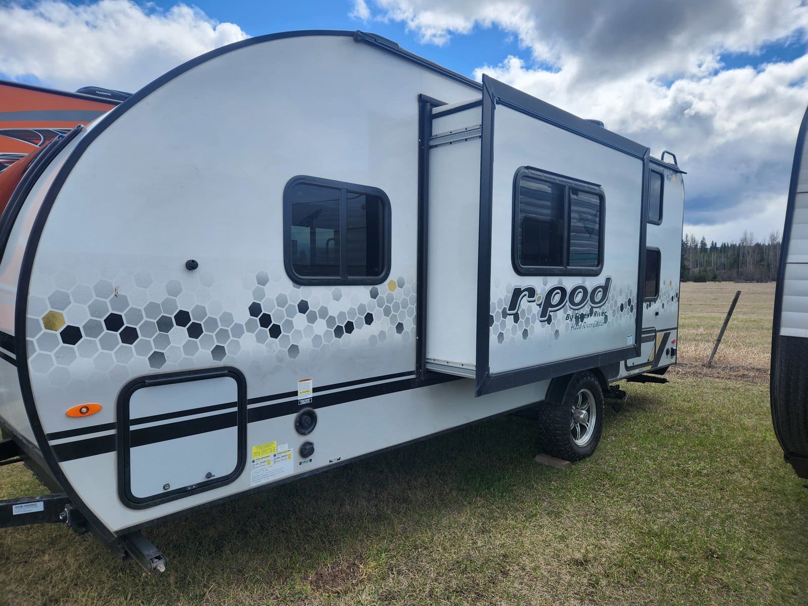 2022 R-Pod 193 by Forest River | SMP-RVHouston1 - RVC Navigator