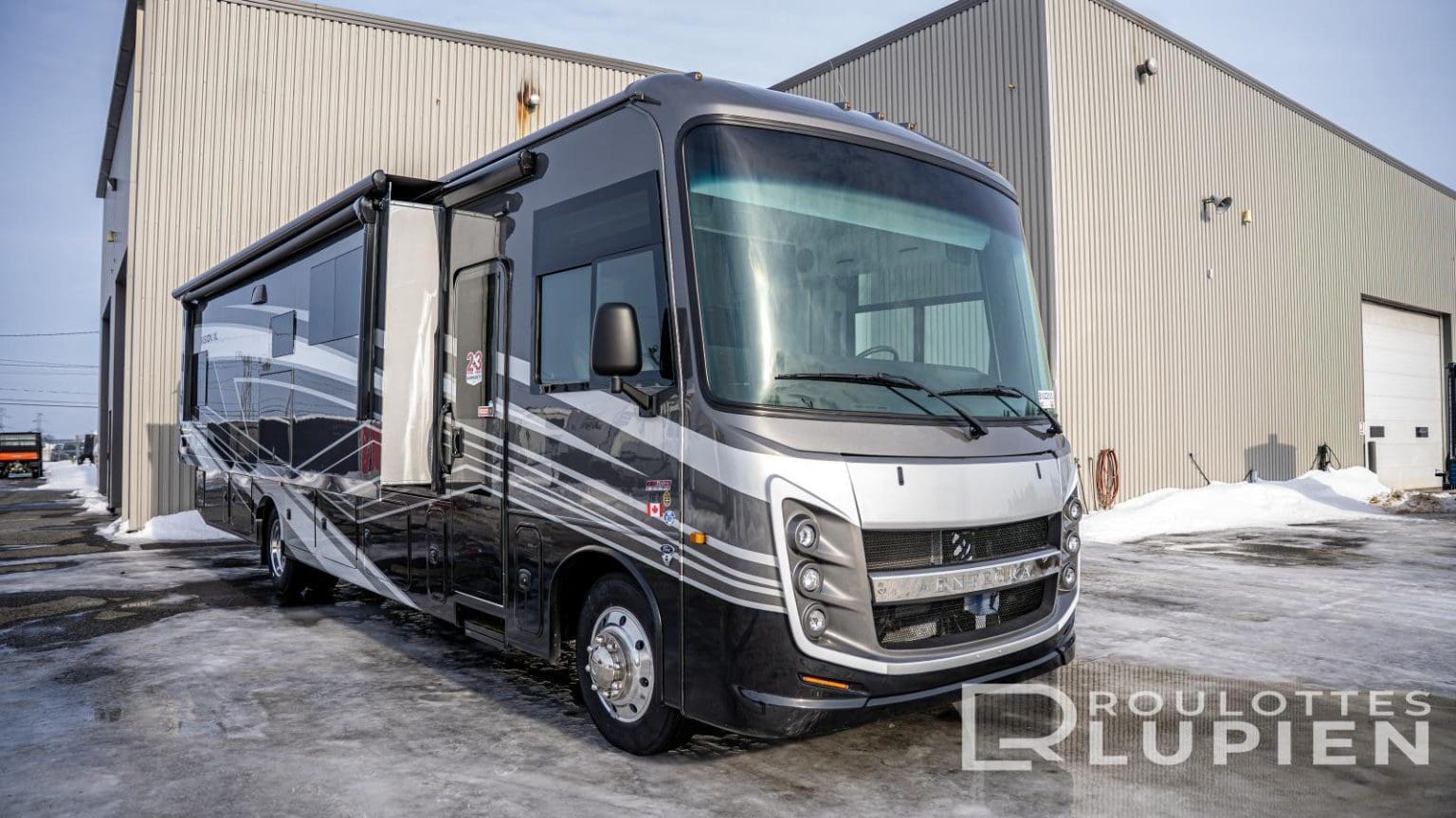 2025 VISION XL 36C BY ENTEGRA COACH | RoulottesLupien - RVC Navigator