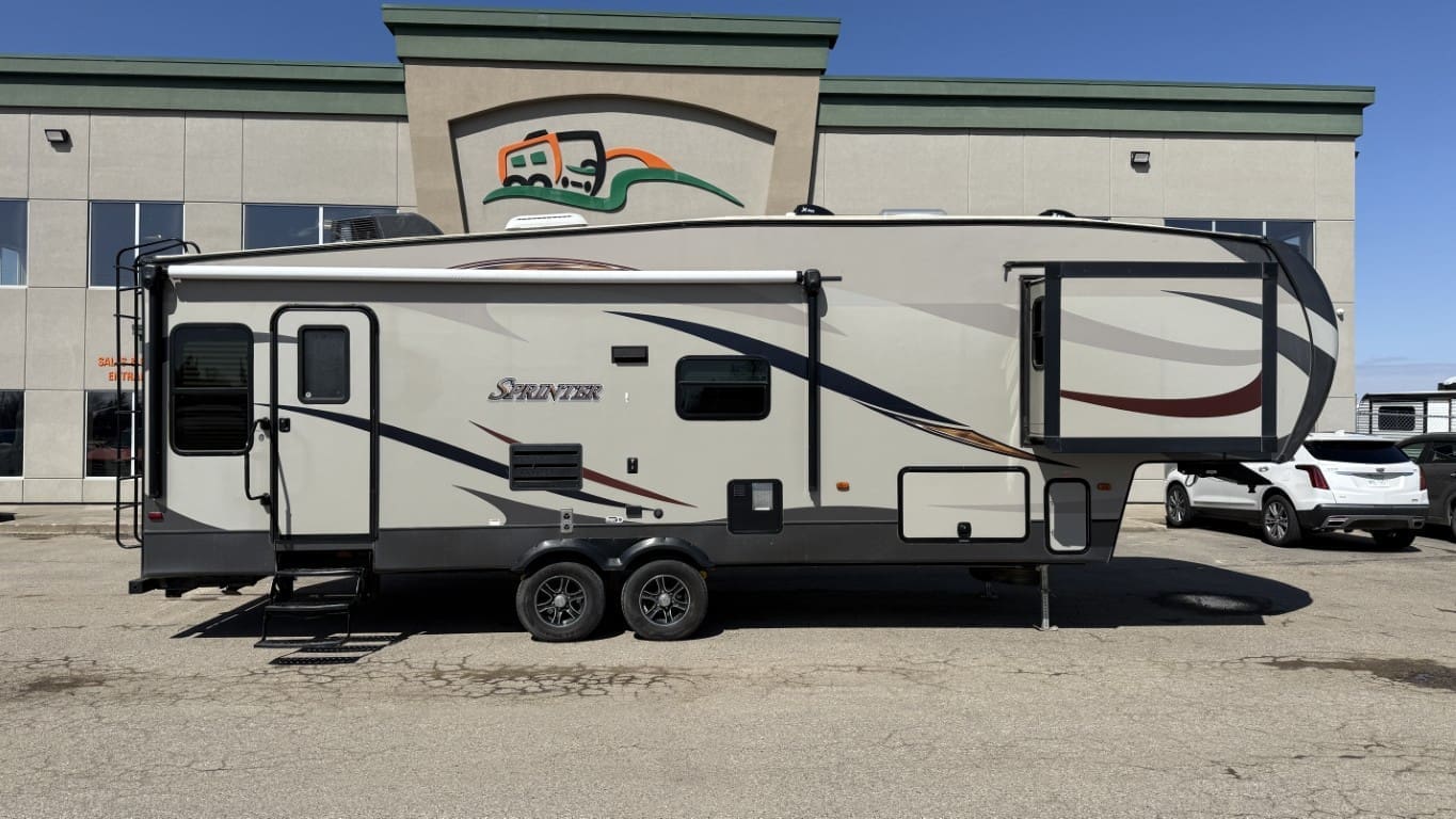 2015 SPRINTER 269FWRLS by KEYSTONE | VillageRV - RVC Navigator