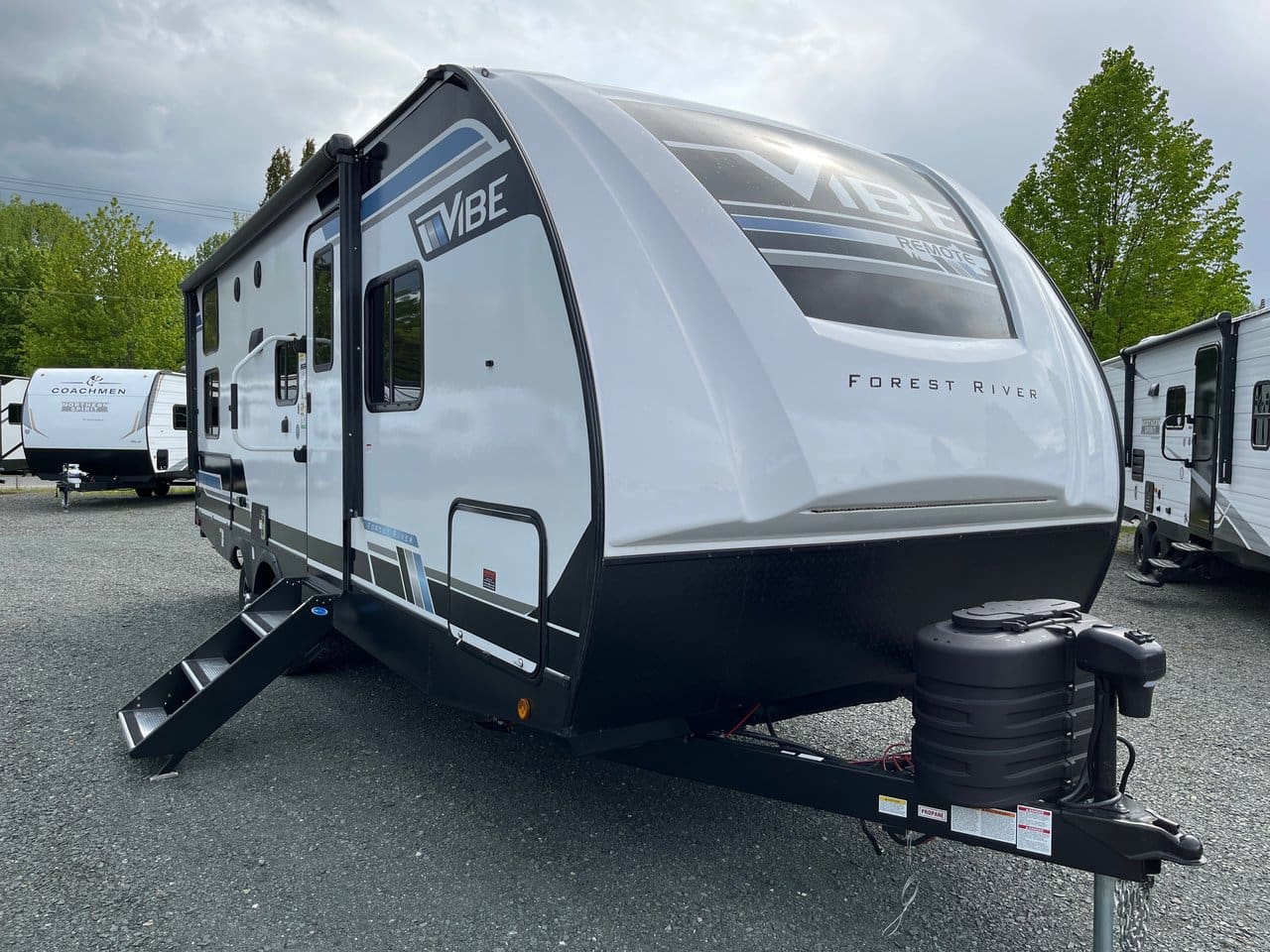 2025 Vibe 24DB by Forest River | straightlinerv - RVC Navigator