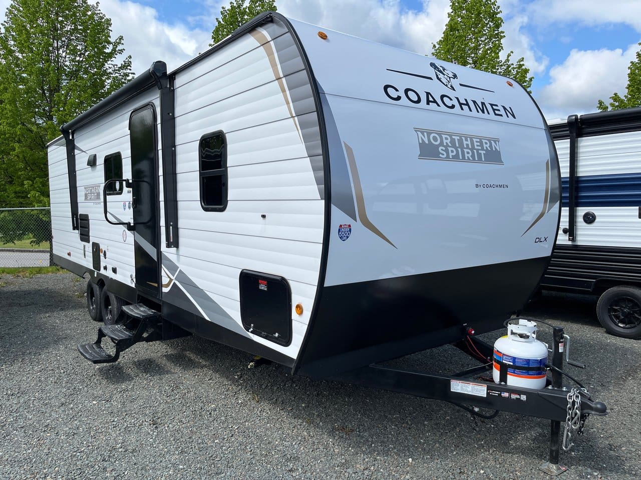 2025 Northern Spirit DLX SBT5260DB by Coachmen | straightlinerv - RVC ...