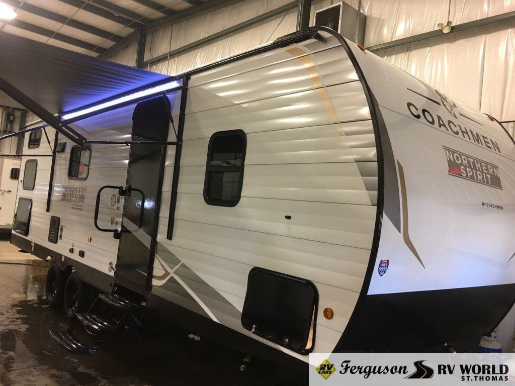 2025 NORTHERN SPIRIT DLX 5250BHS by COACHMEN | FergusonRVWorld - RVC ...