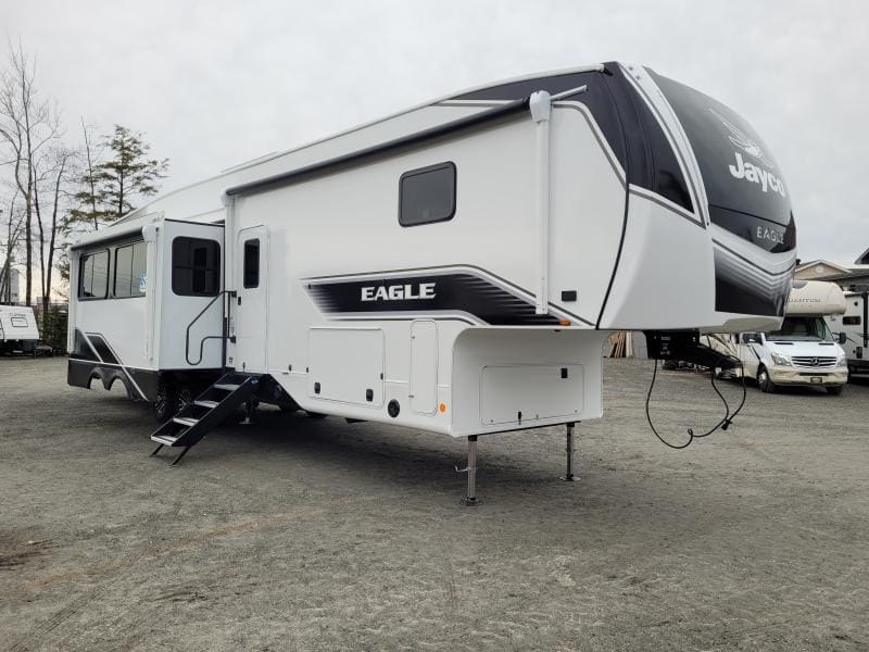 Jayco Eagle 360DBOK 2026 | VRSouliereQuébec - RVC Navigator
