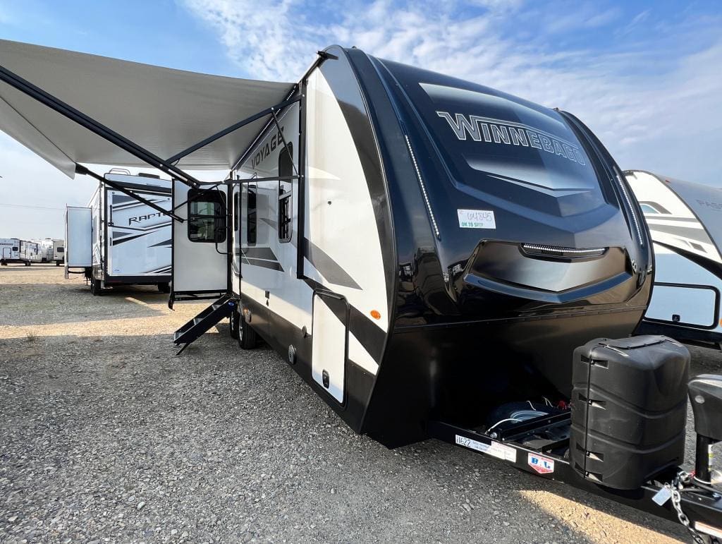 2022 VOYAGE 2730RL by Winnebago | Arrkann RV - RVC Navigator